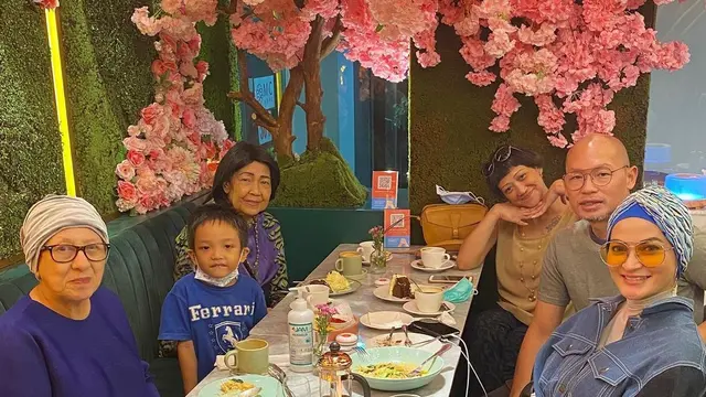 Rima Melati Meninggal Dunia, Ini 5 Potret Kenangan Sang Aktris Senior ...