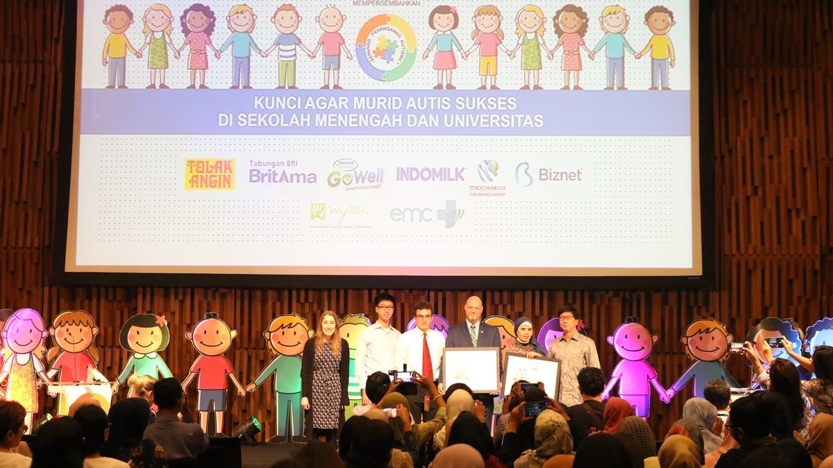 Dukungan Mengalir di Acara Seminar Pendidikan Autisme