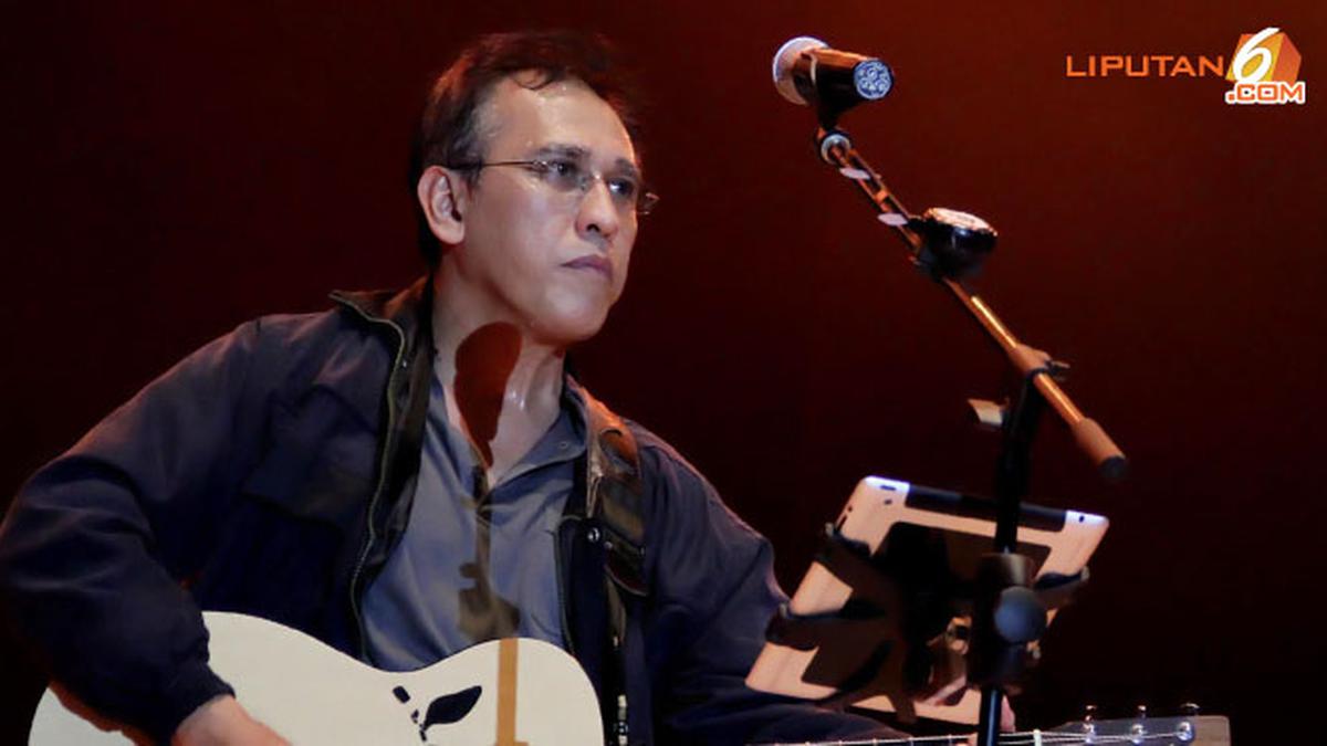Konser ke 15 Kota, Iwan Fals Akan Nyanyikan Lagu Daerah