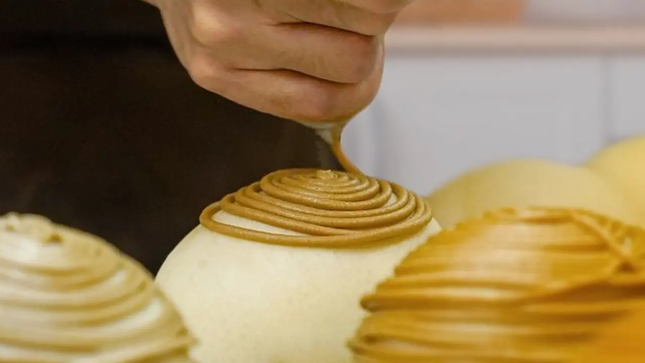 Resep Roti Boy Lezat, Begini Tips Membuat Coffee Bun Favorit - Feeds ...