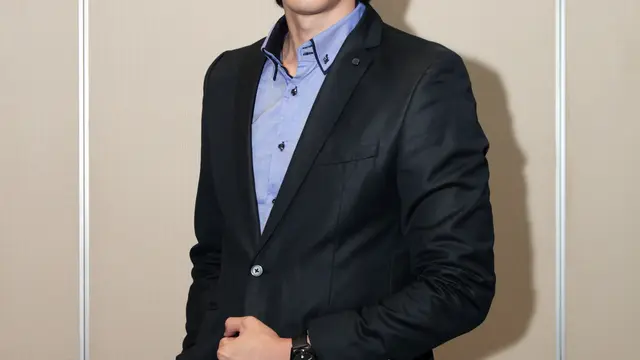 Lee Jeong Hoon Tantang Irwan Chandra - ShowBiz Liputan6.com