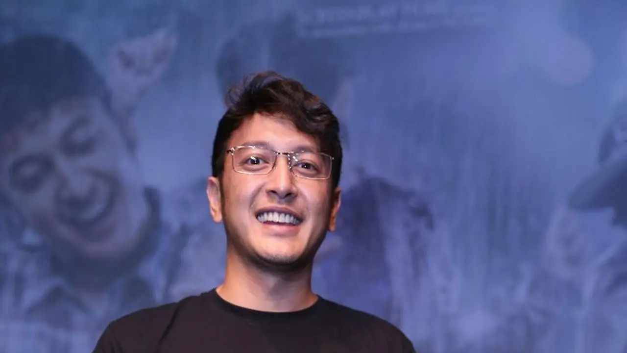 Profil, Agama dan Foto-foto Dimas Anggara Aktor Tampan Awali karir di ...