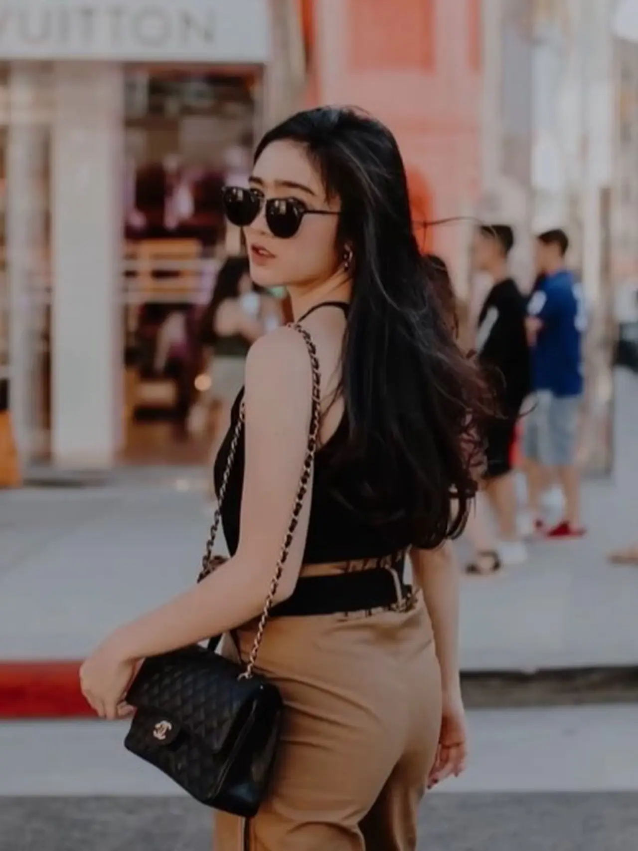 Transformasi Gaya Rambut Febby Rastanty, Ini 13 Potretnya