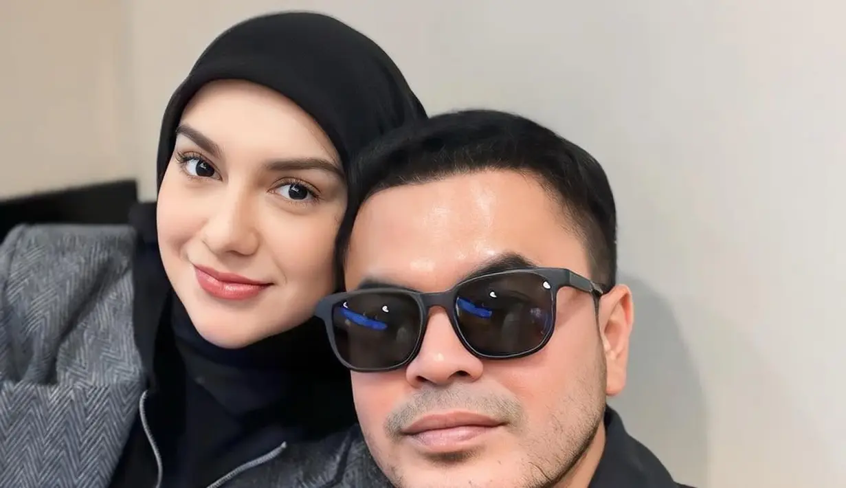 Potret Irish Bella Temani Haldy Sabri Mantau Proyek, Dikenal Tajir Melintir - Foto Liputan6.com