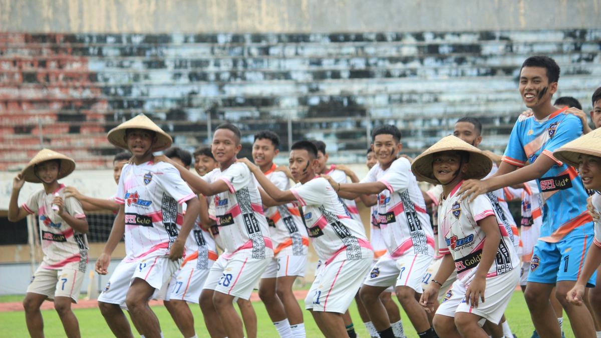 Lolos Seleksi Timnas U-17, 3 Siswa ASTI Kudus Perkuat Tim Garuda Muda - Regional Liputan6.com