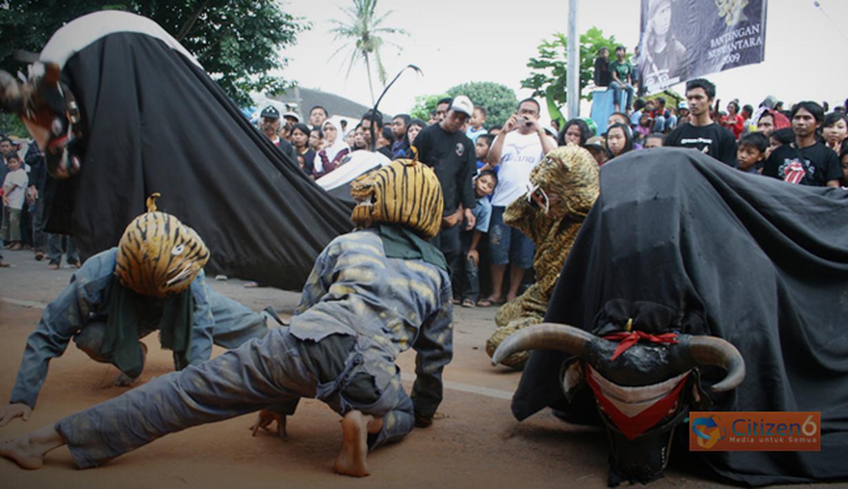 Bantengan Seni Khas Batu Malang - Foto Liputan6.com