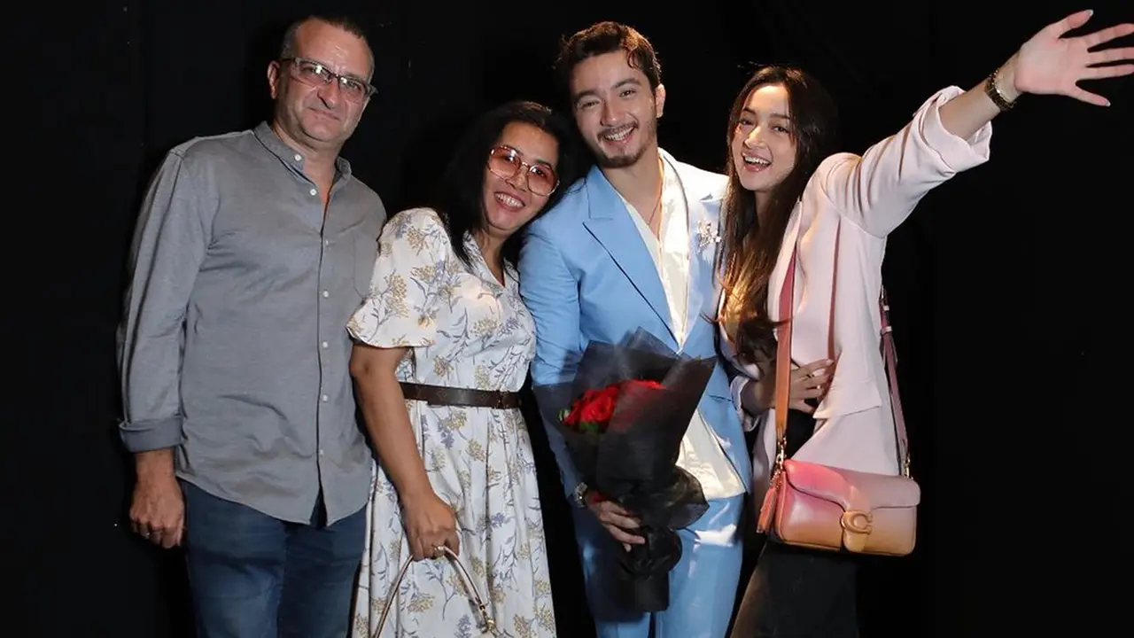 Profil dan Agama Bryan Domani, Aktor Muda yang Dikenal Religius ...