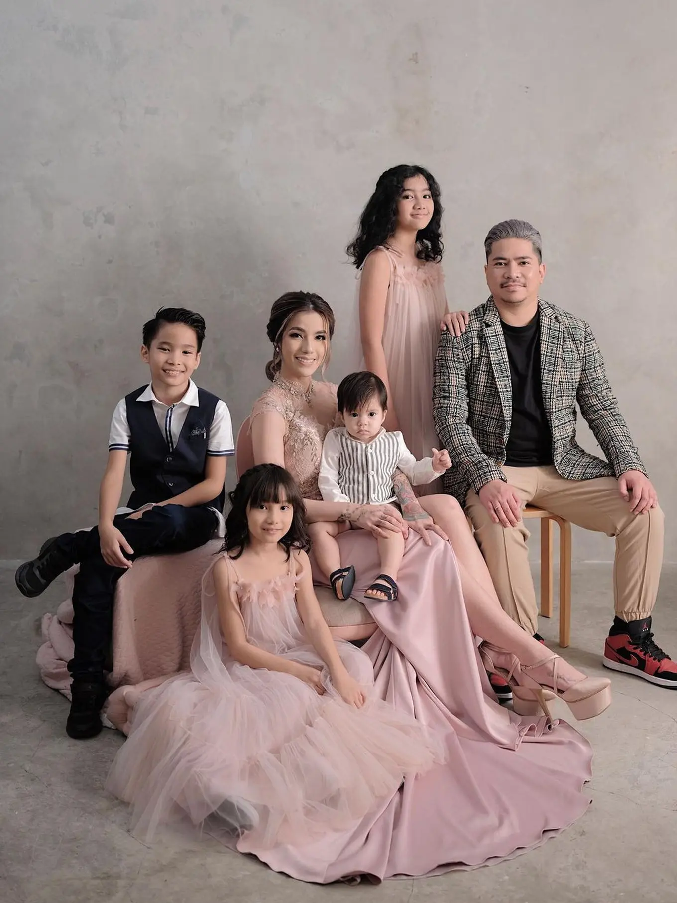 Anak Anji dan Sheila Marcia Leticia Kini Sudah Remaja, Penampakannya Makin Cantik