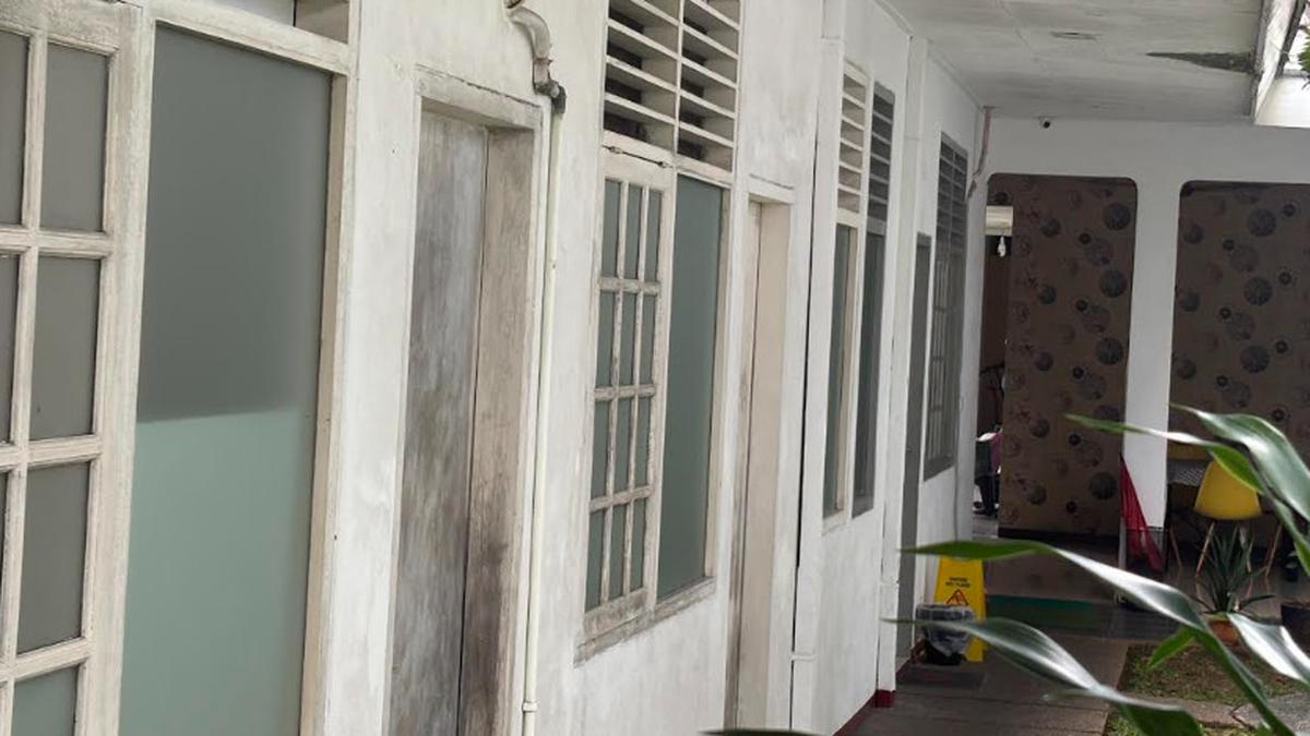 Misteri Tas Diplomat Muda Kemlu Terungkap, Ini Isi di Dalamnya