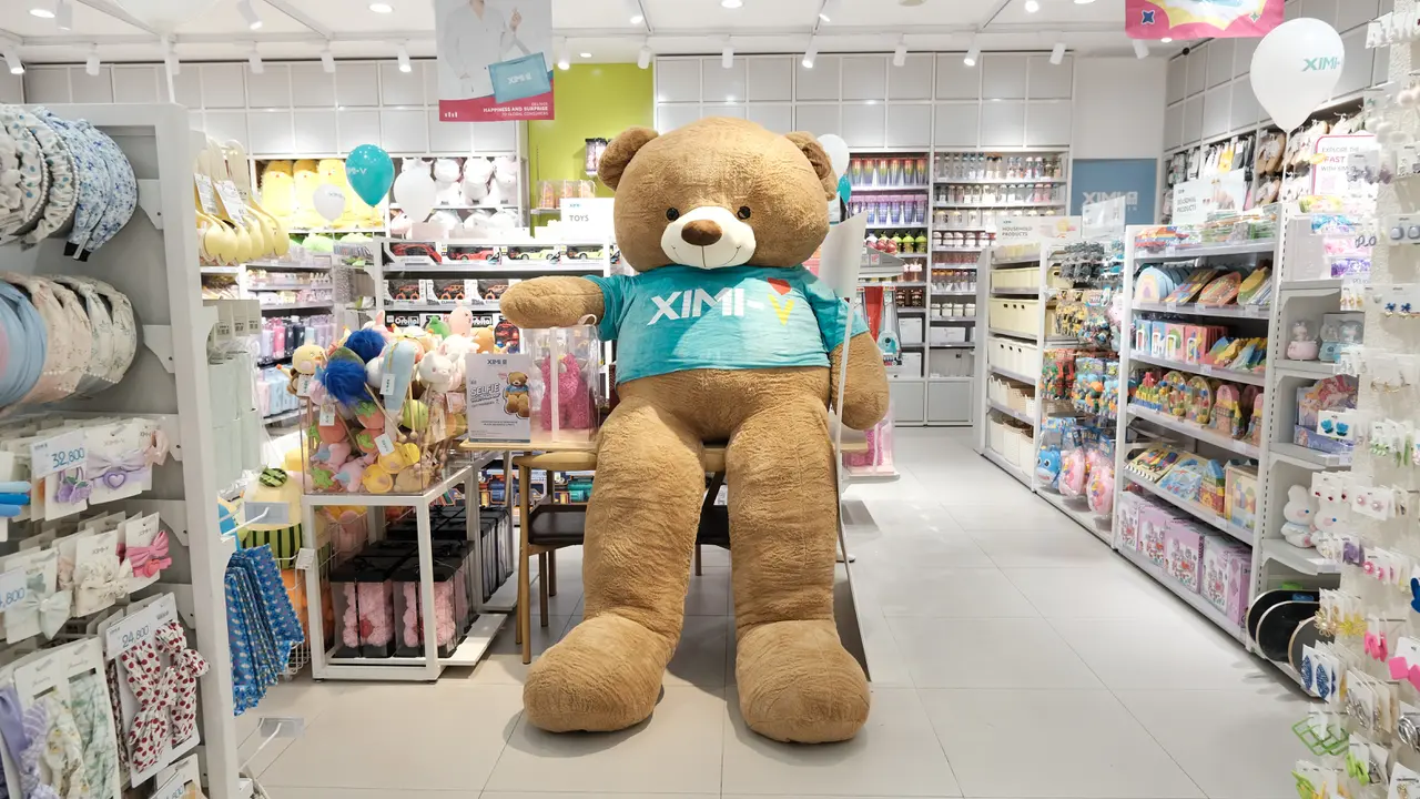 Tren Fast Fashion Korean Lifestyle, Ximivogue Resmi Grand Re-Opening ...