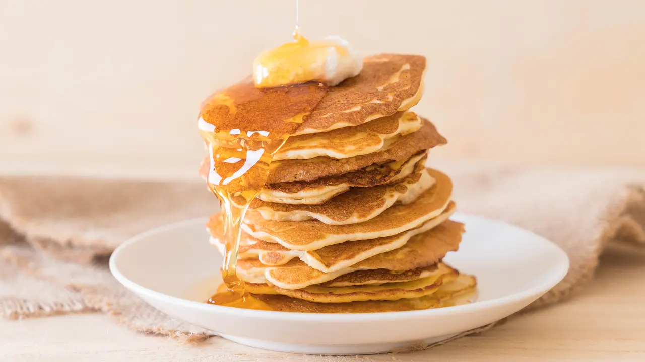 7 Cara Membuat Pancake Sederhana yang Enak dan Lembut, Mudah dan ...