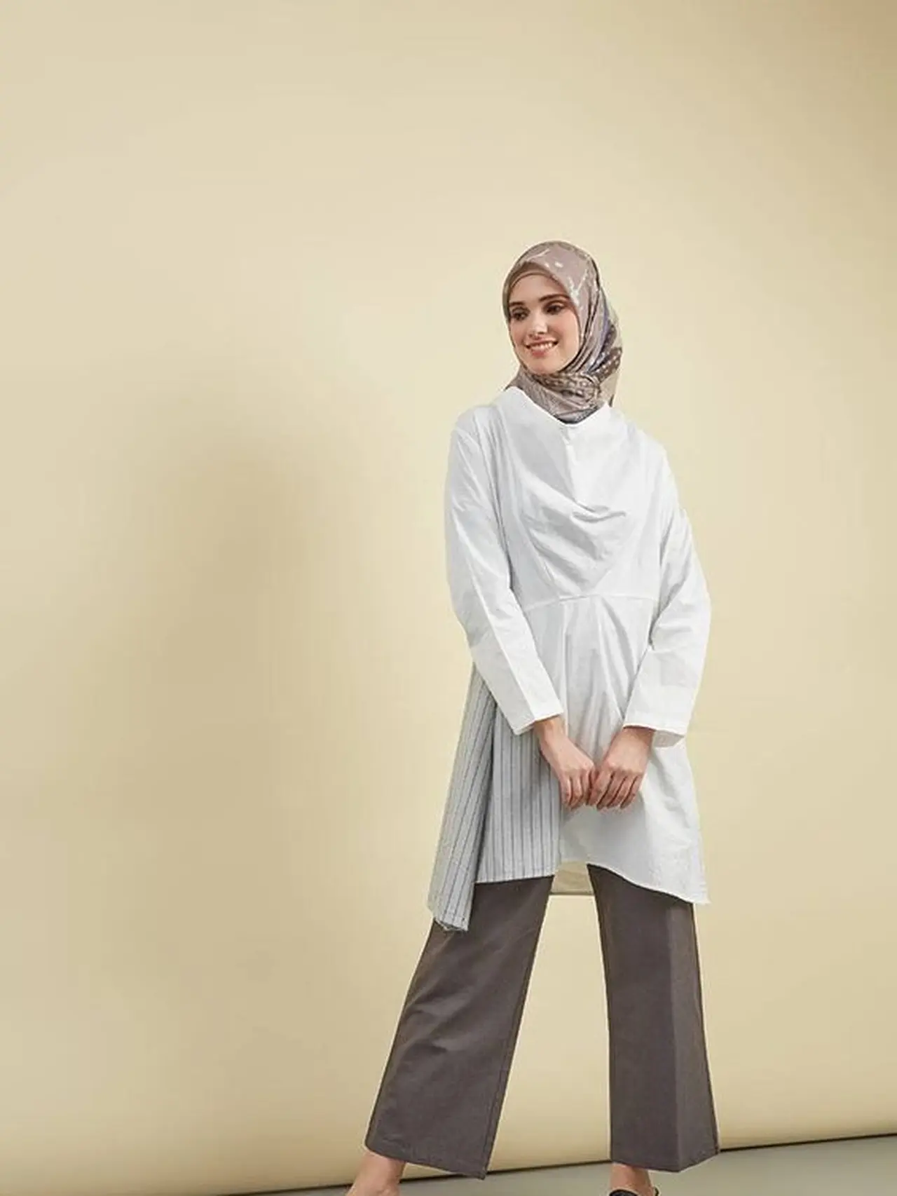 5 Model Baju Muslim Terbaru untuk Wanita, Tetap Stylish Saat Berhijab ...