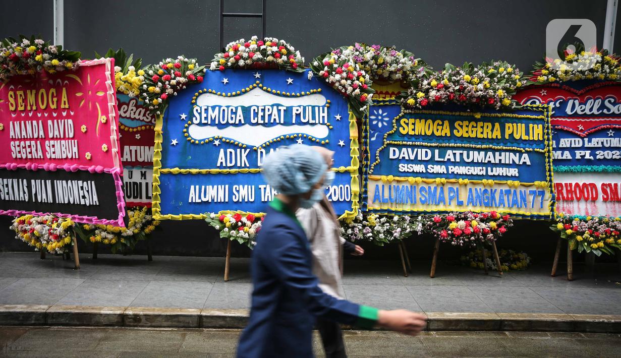 Karangan Bunga untuk David Korban Penganiayaan Mario Dandy Penuhi RS ...