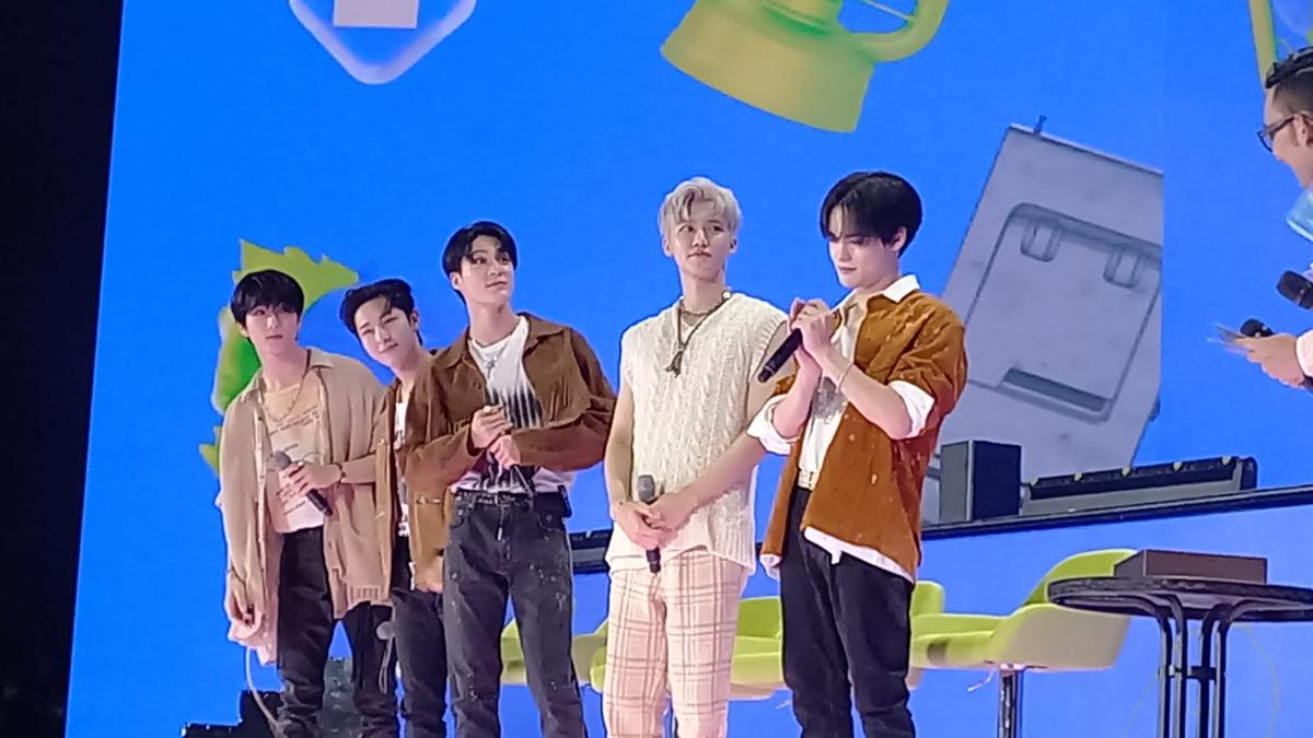 NCT Dream Sukses Tampil di Konser Korean Wave 2022, Ungkap Akan Kembali Lagi Ke Indonesia ...