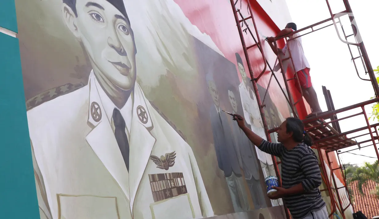 FOTO: Mural Proklamasi Kemerdekaan RI Sambut Agustusan - Foto Liputan6.com