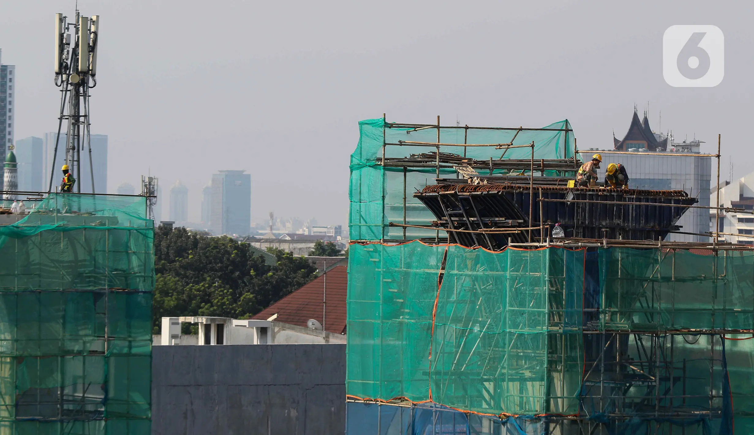 Progres Pembangunan LRT Jakarta Fase 1B - Foto Liputan6.com