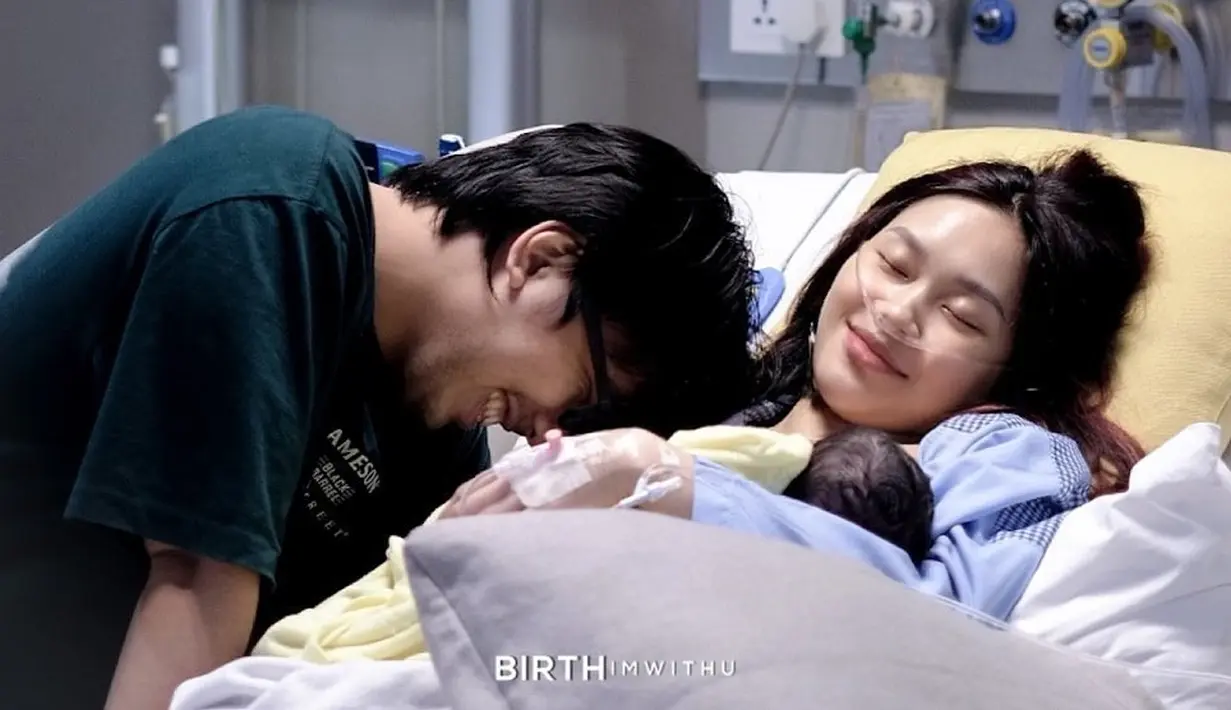 Tanpa Induksi dan Epidural, Triarona Eks JKT48 Melahirkan Normal di Tanggal Cantik - Photo ...