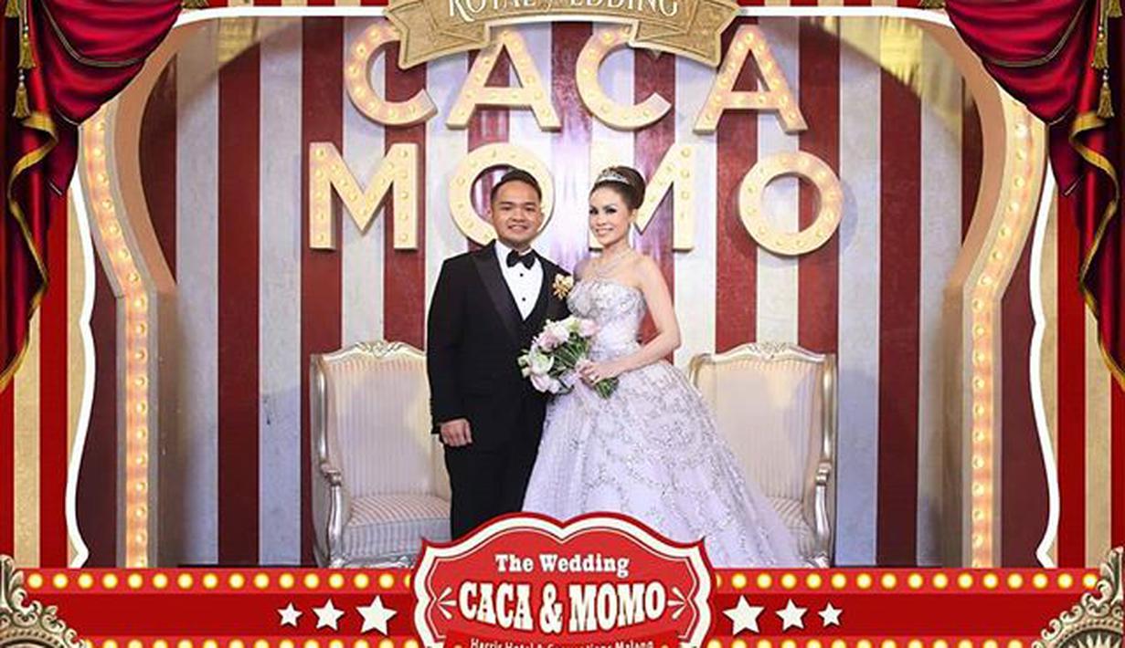 Megah Bertema Royal Wedding: Ini Galeri Foto Resepsi Momo Geisha ...