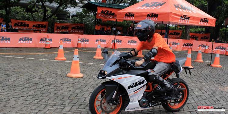 KTM Janji Tidak Cuma Kumpul-Kumpul Oranye di Sentul - Berita Otosia.com