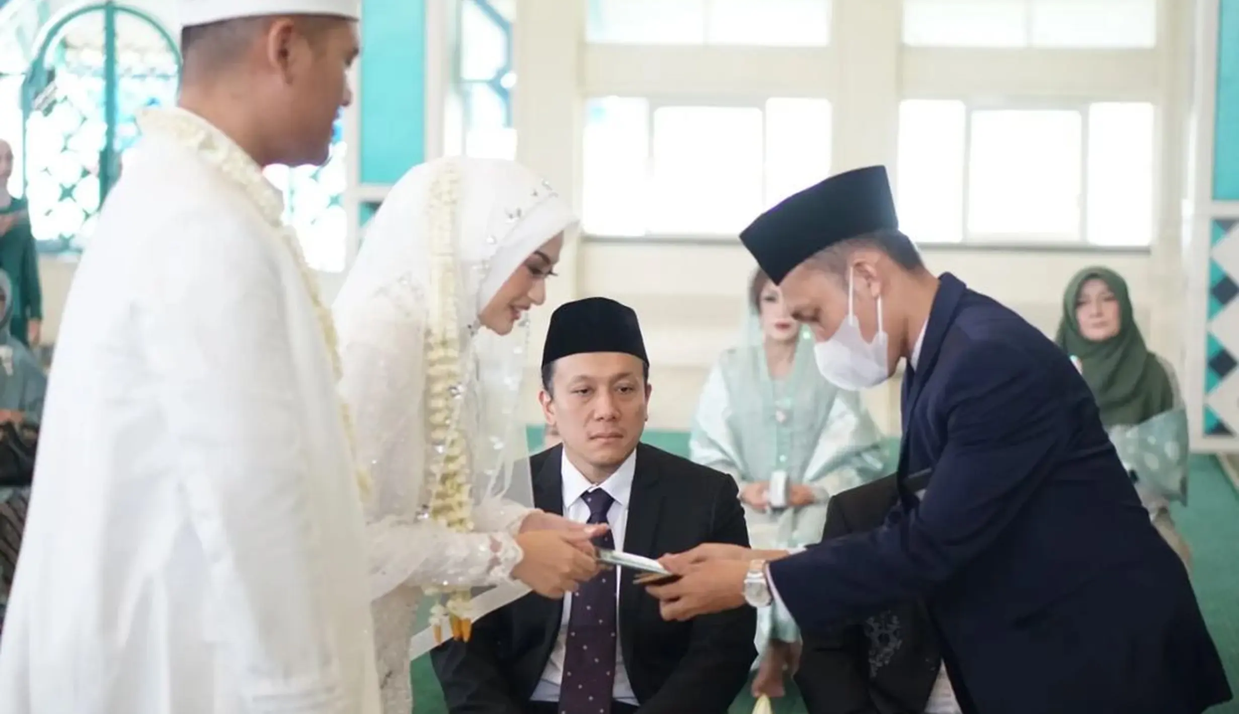 Potret Pernikahan Memes Prameswari dan Adya Laksmana, Diaz ...