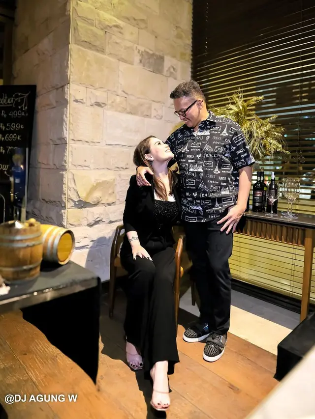 6 Potret Jennifer Dunn dan Faisal Haris yang Kian Mesra, Body Goals ...