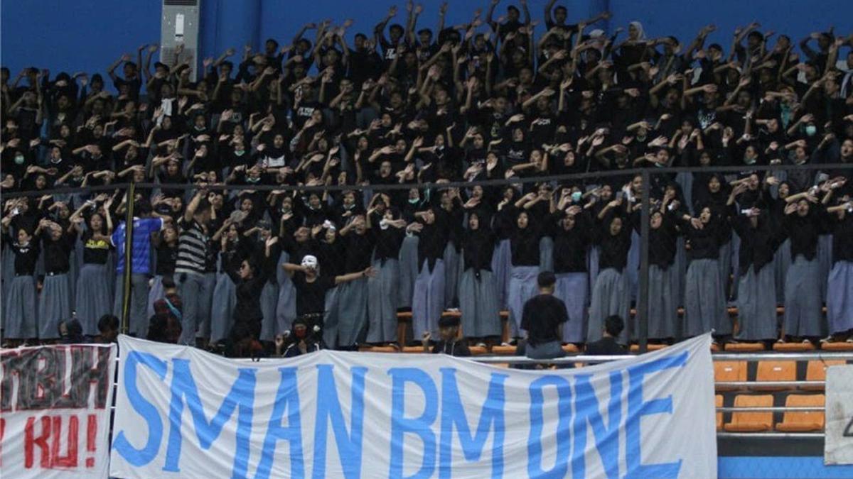 Suporter Persikabo 1973 Gelar Turnamen Bertajuk Coppa UPCS, Diikuti SMU ...