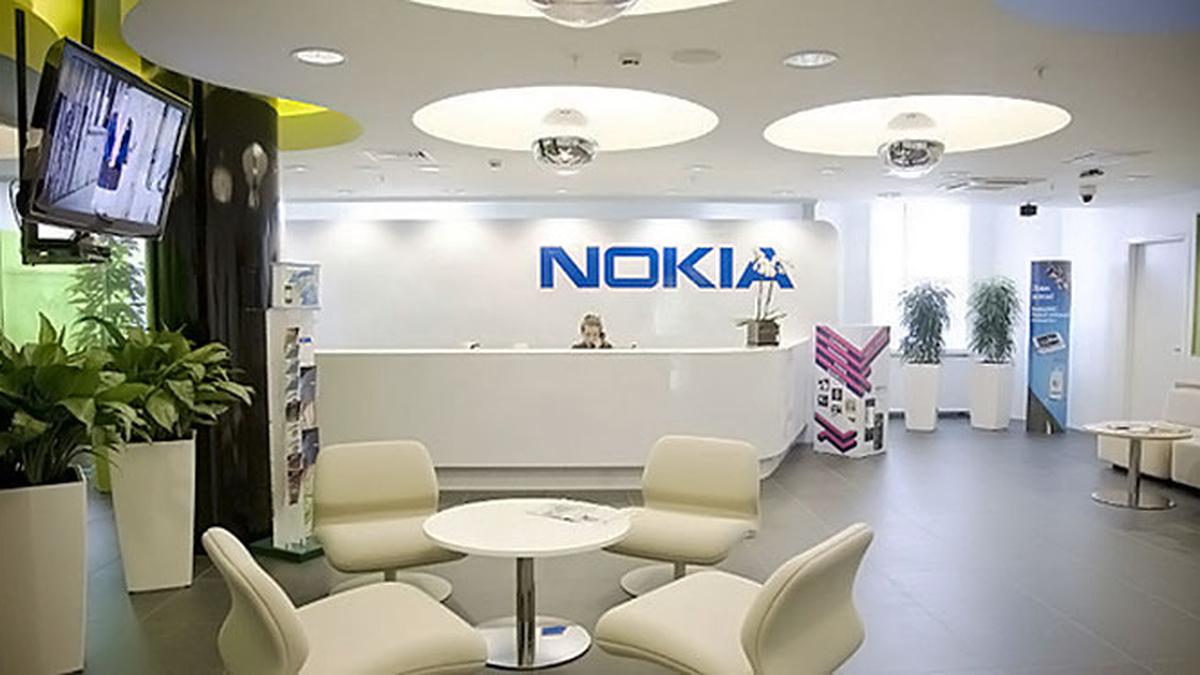 Nokia Undur Tanggal Peluncuran Phablet Pertamanya - Tekno Liputan6.com