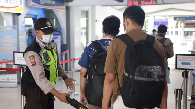 KAI Daop 2 Bandung Siapkan 26 Lokomotif dan 147 Kereta Penumpang selama Nataru - Bisnis Liputan6.com