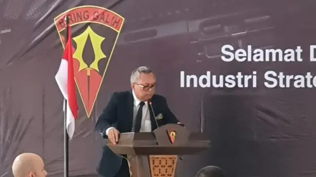 Siswa Seskoad Latihan Menembak Gunakan Senjata "Made In Bekasi" Komodo ...