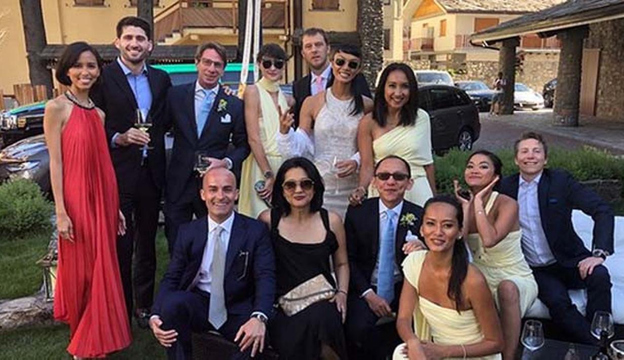 Potret Bahagia Kelly Tandiono dan Massimo Mantero yang Resmi Menikah di ...