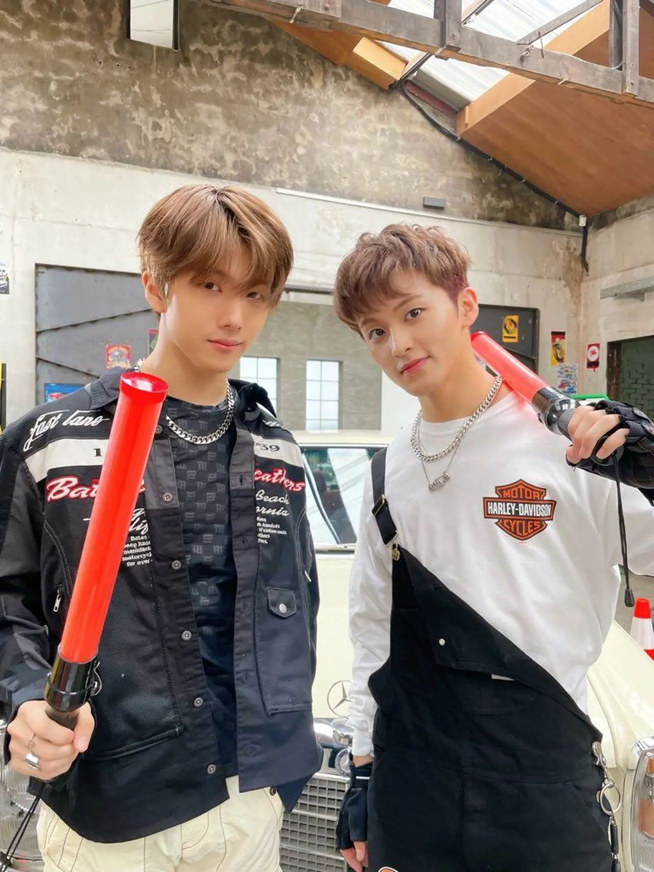 Mark dan Jisung NCT Menjadi Konsep AI dalam Penampilan MIX & MAX Studio ...