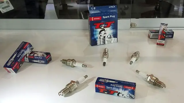 Empat Tanda Busi Kendaraan Perlu Diganti - Otomotif Liputan6.com