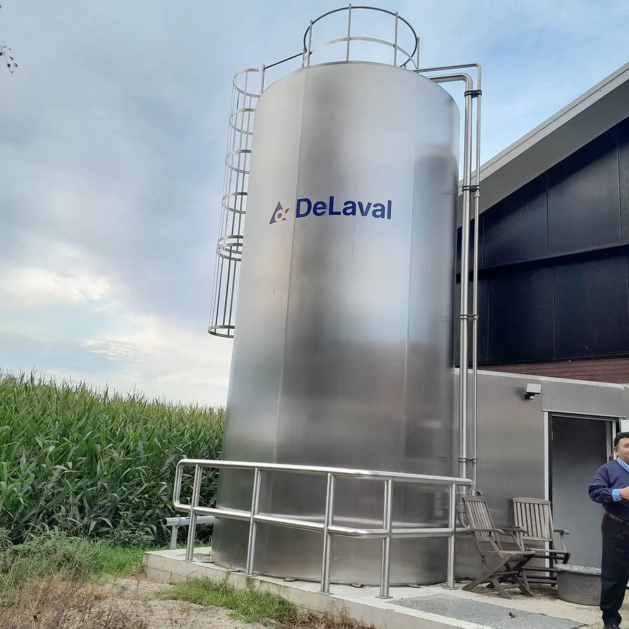 Potret Peternak Muda Indonesia Gali Ilmu di Peternakan Sapi Perah ...