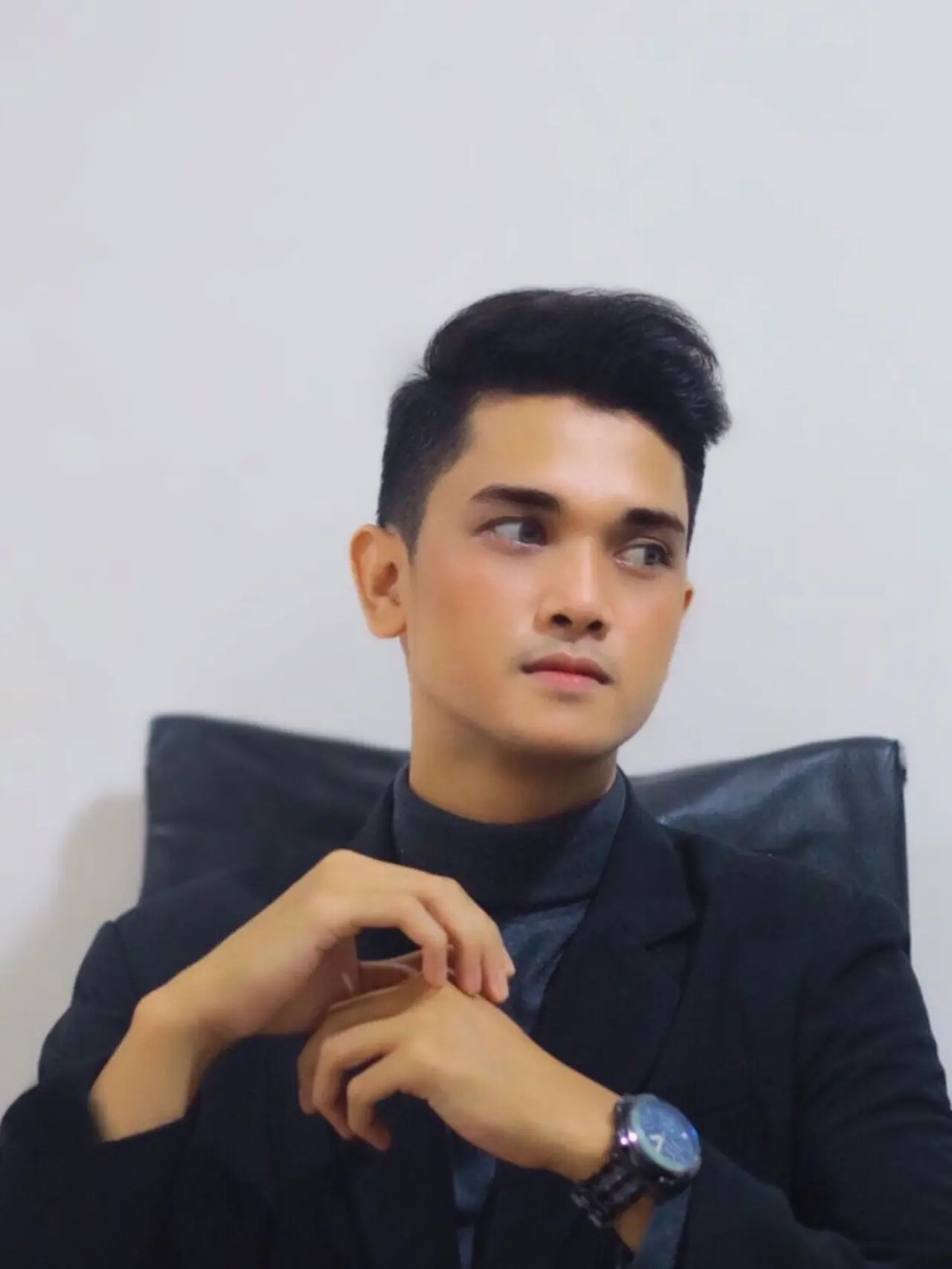 Selebgram Aditya Jacs Sorot Tren Makeup dan Skincare Kaum Pria, Bagikan ...