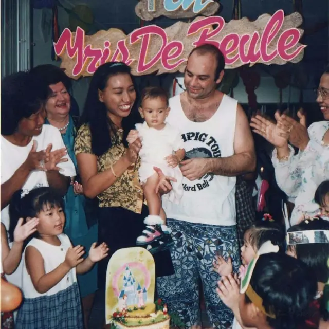 6 Foto Lawas Irish Bella Kecil Saat Bersama Keluarganya, Anak yang ...