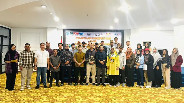 Pemkab Paser Gelar Pelatihan Kompetensi dan Sertifikasi bagi Pemandu ...