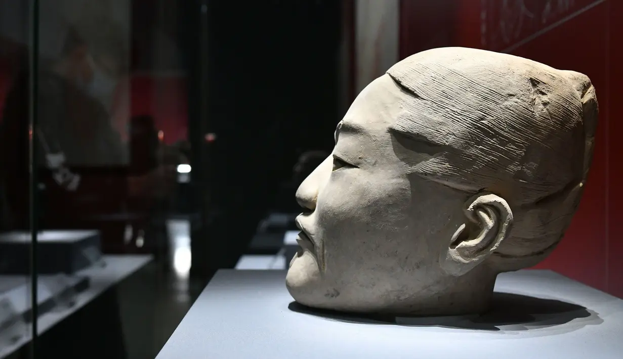FOTO: Melihat Patung Pasukan Terakota China di Museum Shandonga - Foto ...