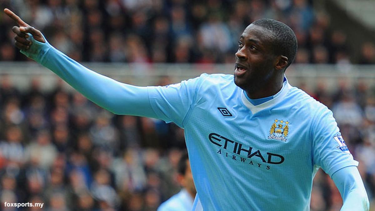 [Menit 50] Lewat Tendangan Bebas, Toure Cetak Gol Ketiga City