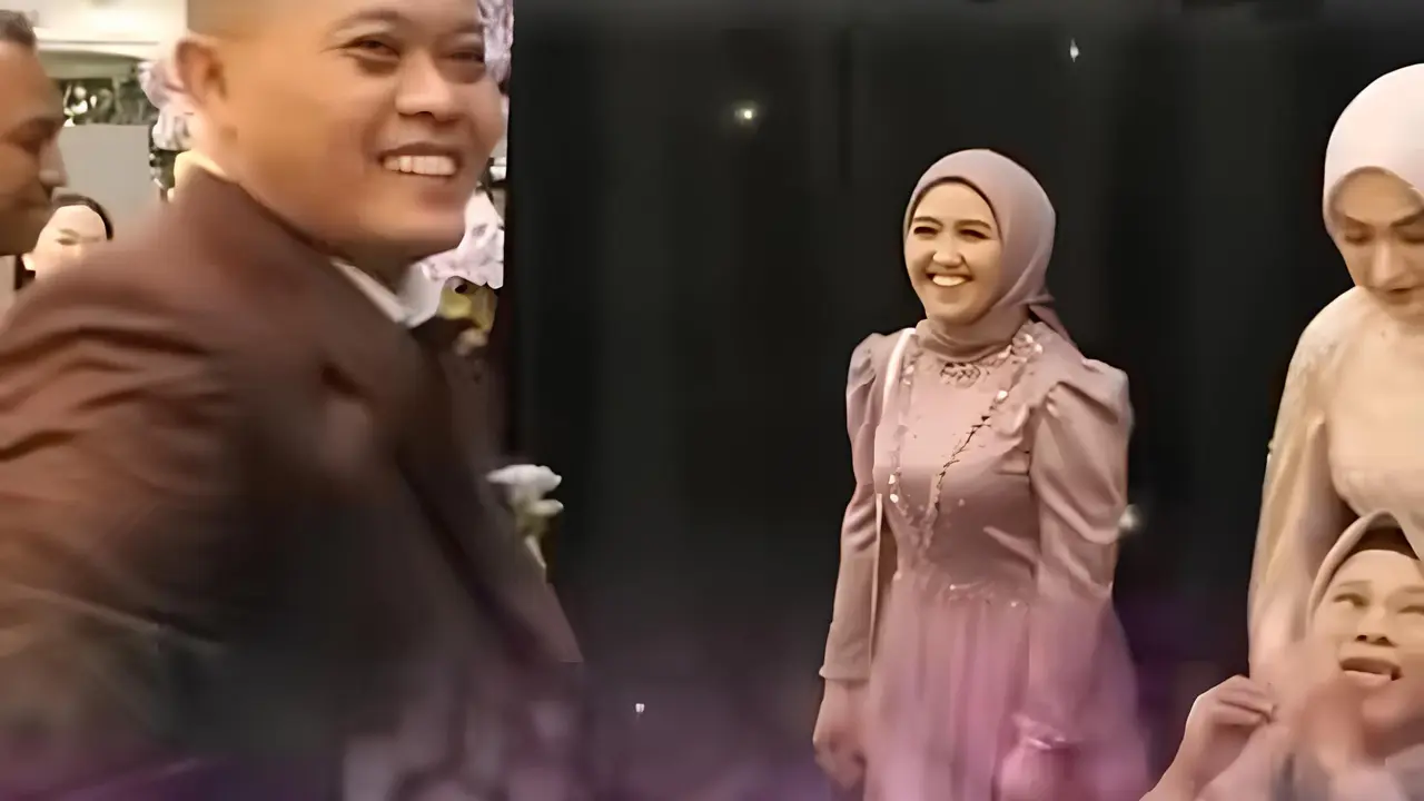 6 Potret Santyka Fauziah Pacar Sule Bareng Calon Ibu Mertua, Sudah Dapat Restu - Hot Liputan6.com