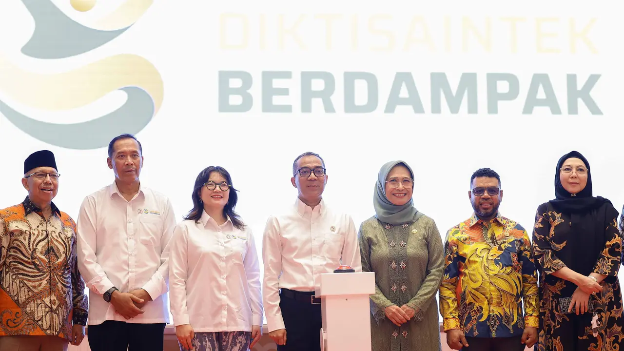 Perkuat Pendidikan Tinggi dan Riset, Kemdiktisaintek Luncurkan Program Diktisaintek Berdampak ...