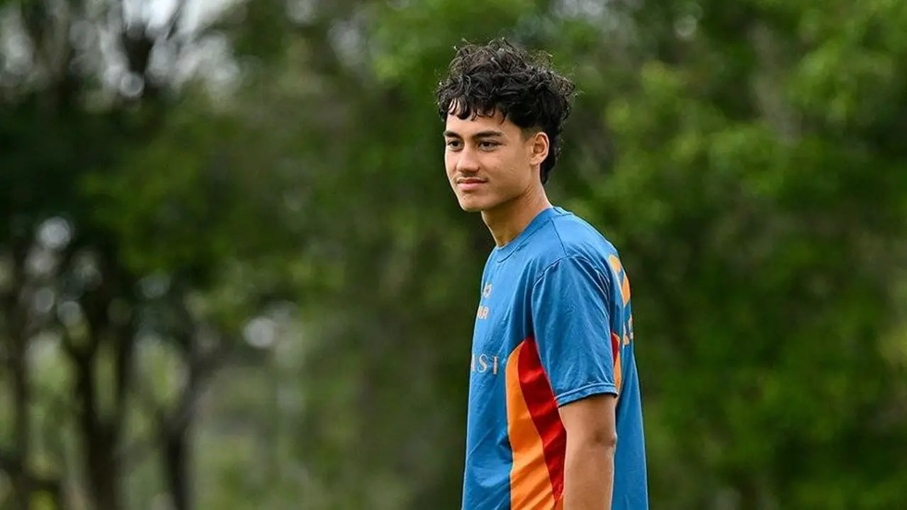Rafael Struick yang Absen dalam 6 Pertandingan Berturut-turut di Brisbane Roar Berisiko Tak ...