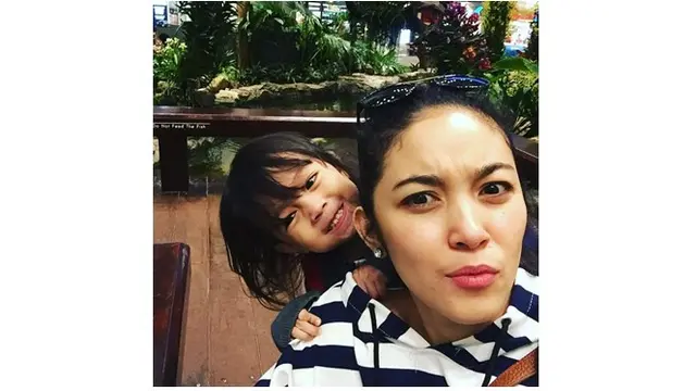 Masih Ingat Lia AFI? Ini 7 Potret Terbarunya yang Bikin Pangling - Hot ...