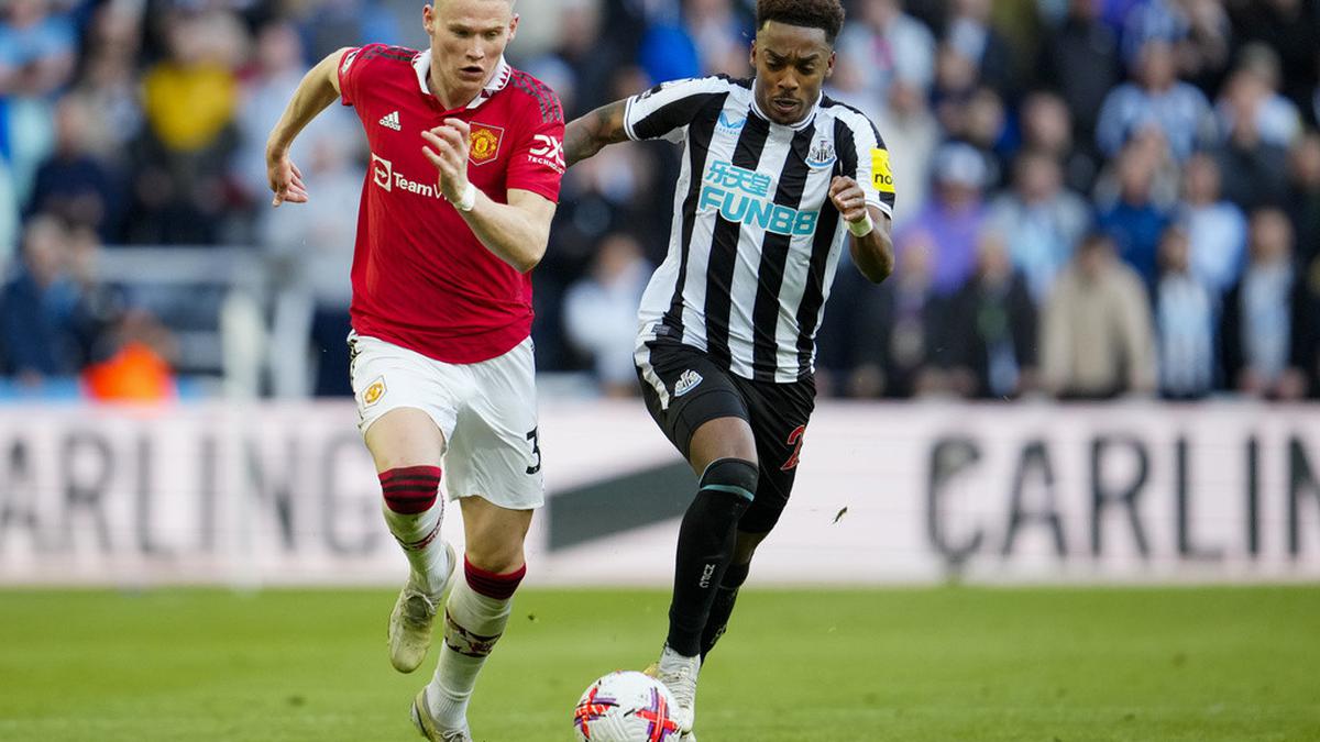 Liga Inggris: Setan Merah Layak Kalah! Newcastle United Bombardir ...