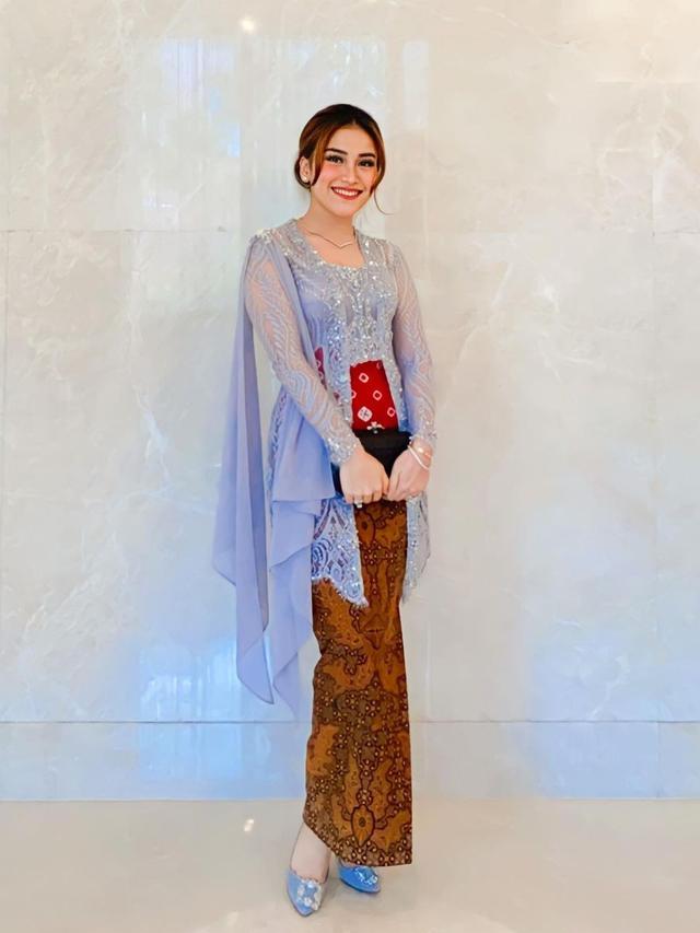Enji Semringah Ayu Ting Ting Izinkan Dirinya Bertemu dengan Bilqis ...
