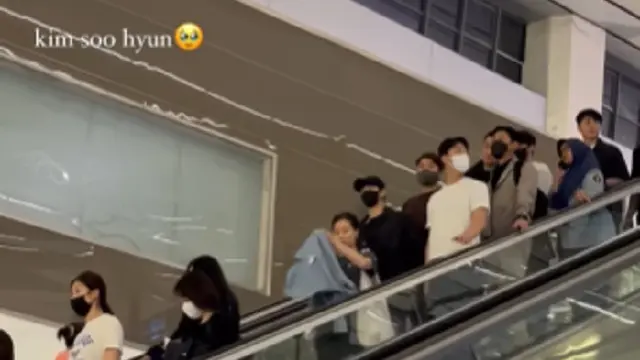 Neona Ayu Satu Pesawat dengan Kim Soo Hyun, Ibundanya, Nola Be3: Belum ...