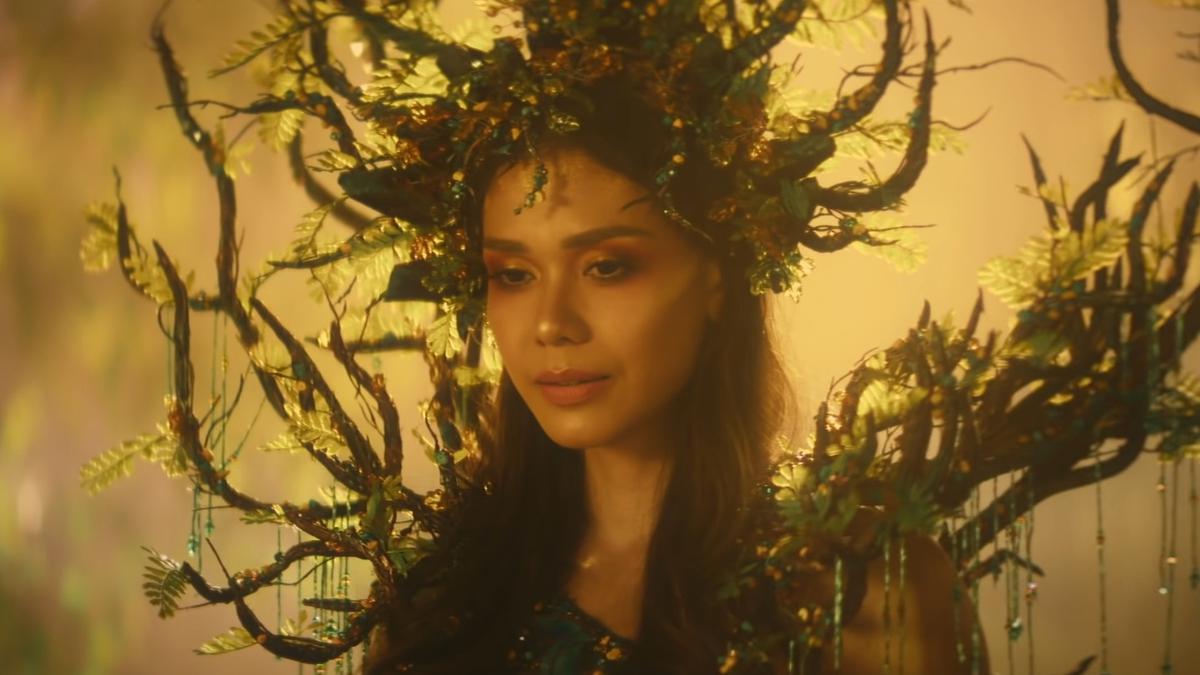 YouTube Rewind Indonesia 2021 Sajikan Cerita dalam Konsep Teatrikal ...