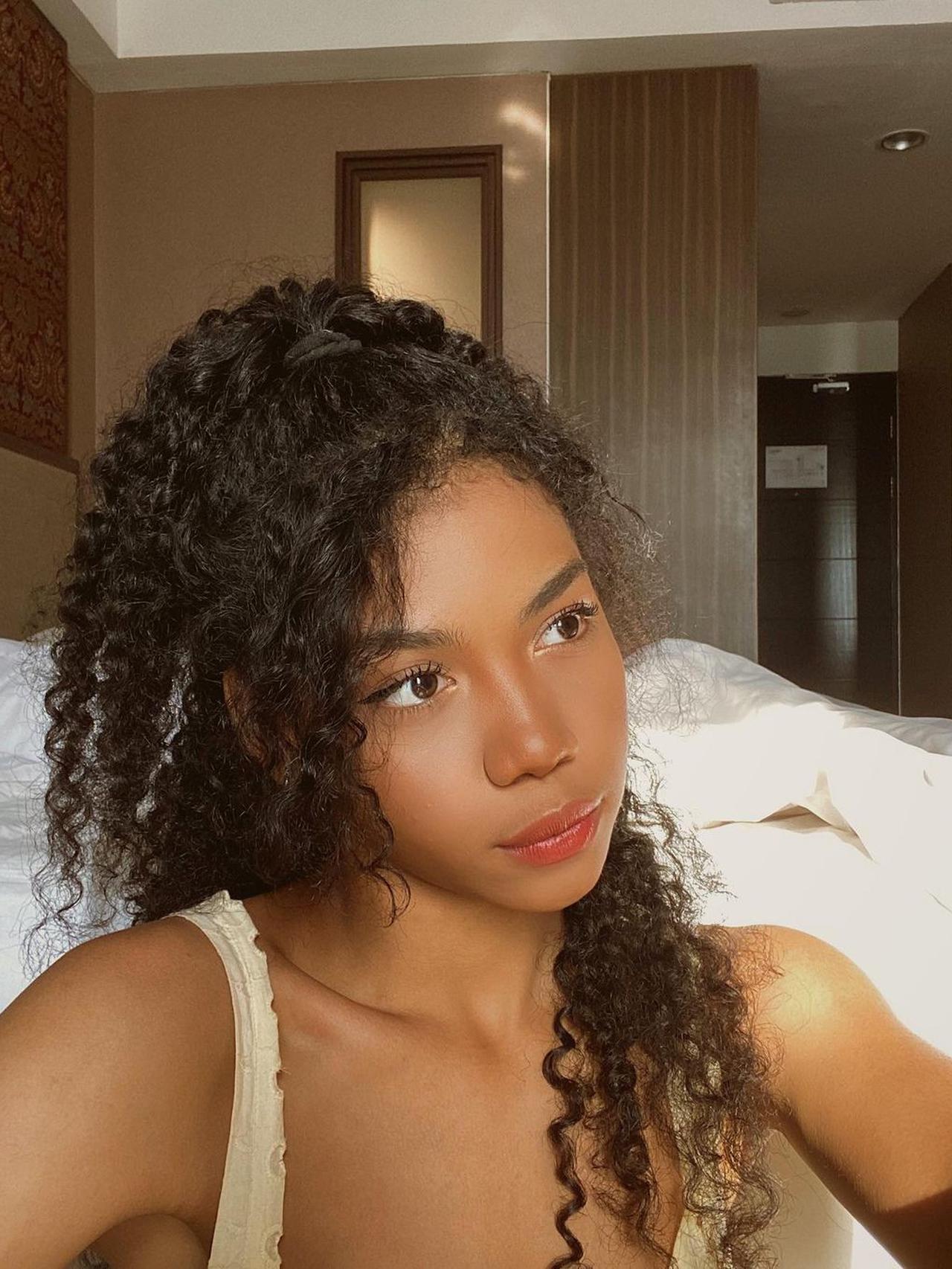 Fakta Menarik Zsa Zsa Utari, Parasnya Makin Cantik Hingga Disebut ...