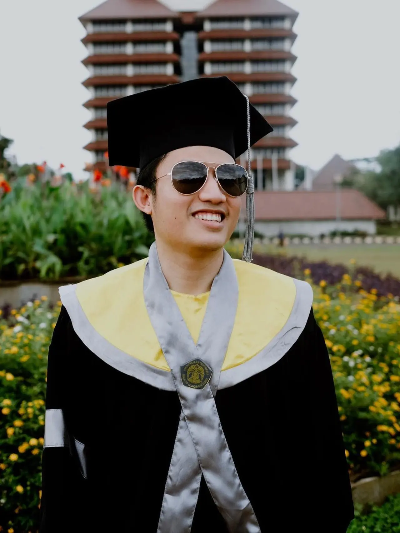 6 Potret Rizky Rizaldi, Adik Febby Rastanty yang Jarang Terekspos - Hot ...