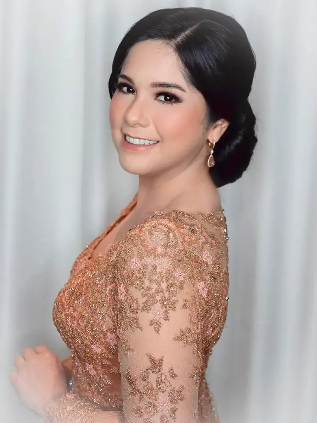 Reaksi Annisa Pohan Lihat Mertuanya, SBY Gandengan Tangan dengan ...