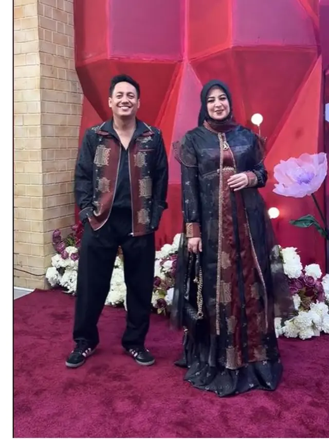 6 Potret Risty Tagor dan Sosok Pria Disebut Suami Keempat, Kerap Tampil ...